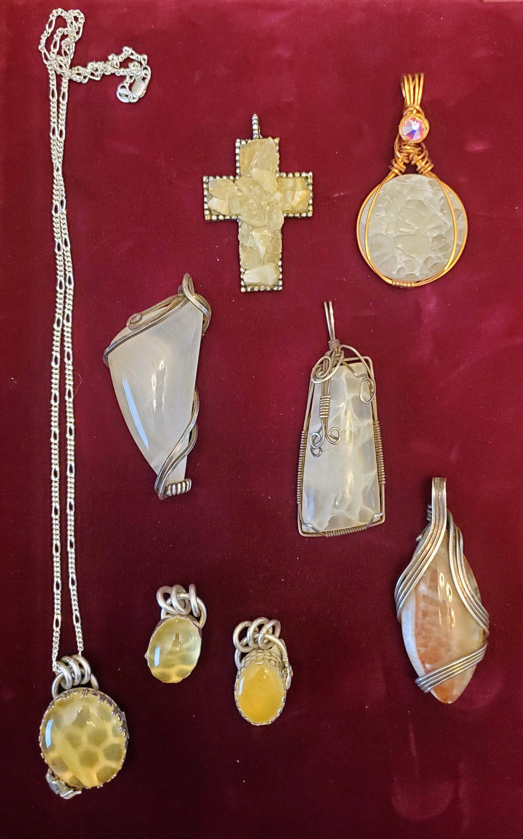 The Hills Retail: Honeycomb Calcite Natural Stone Products